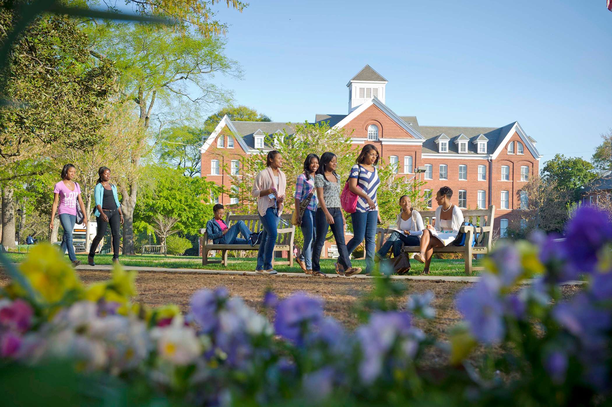 Tour The 10 Best Colleges for African Americans | Money